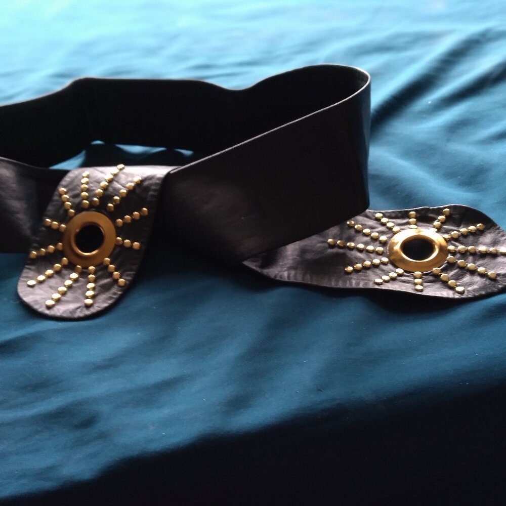 Extra Long Very Dark Green Soft Leather Belt With Nic… - Gem